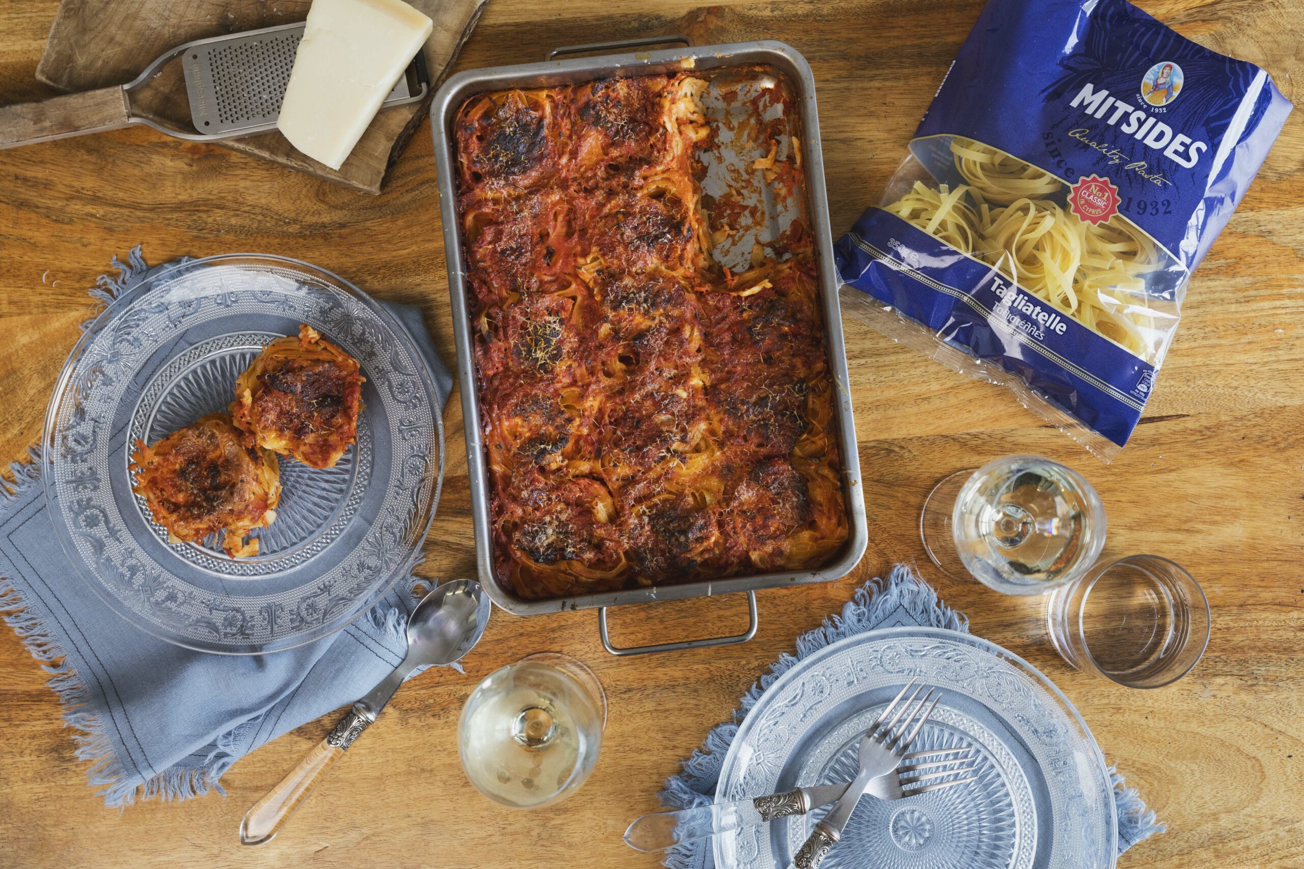 Tagliatelle with burrata and ham - Mitsides Group